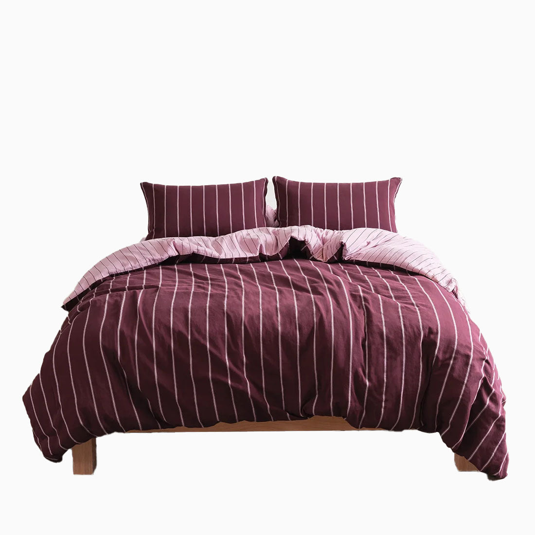 Hommey Quilt Cover - Mulberry / Aster – Arrival Hall