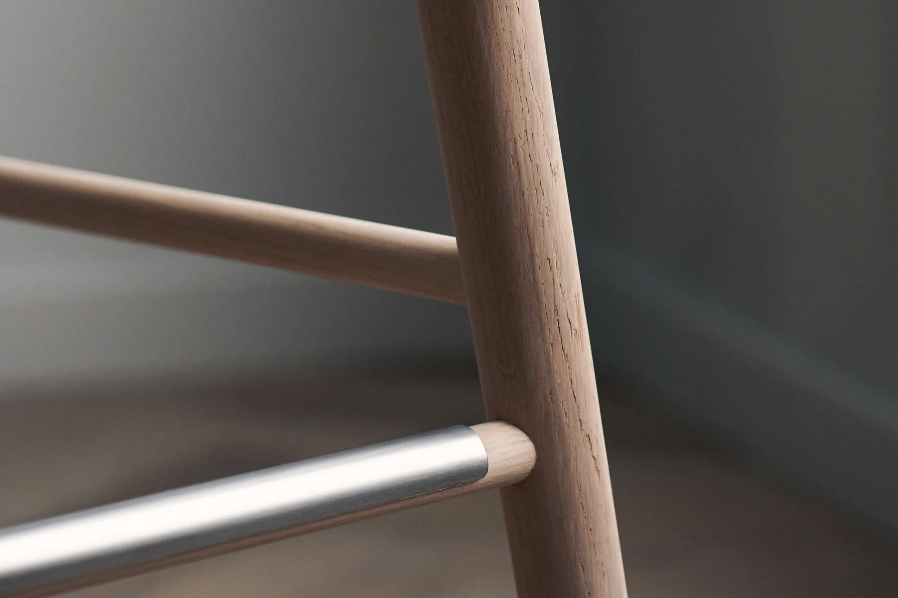 Bolia Sleek Low Barstool – Arrival Hall