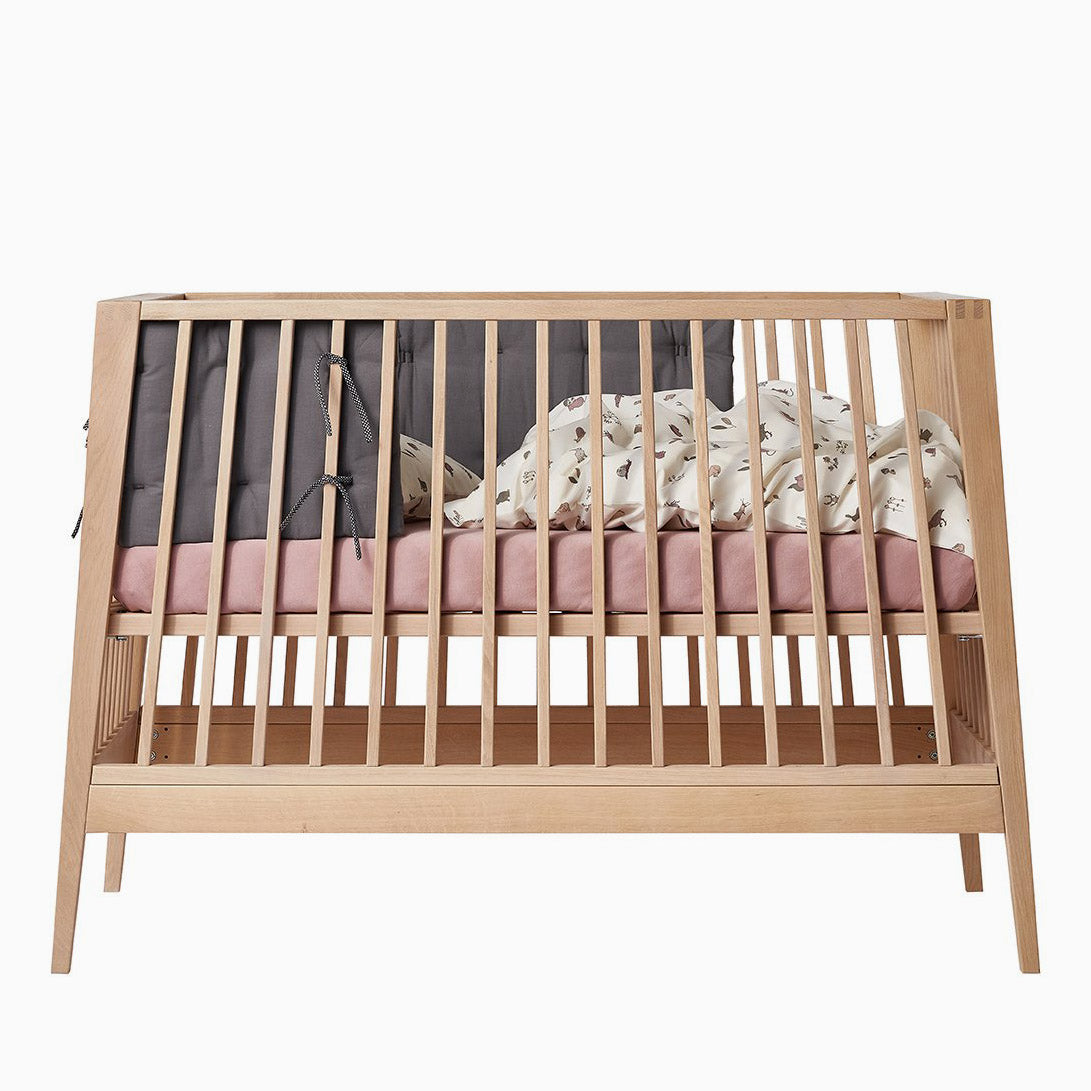 Leander Linea Baby Cot with Bedding – Arrival Hall
