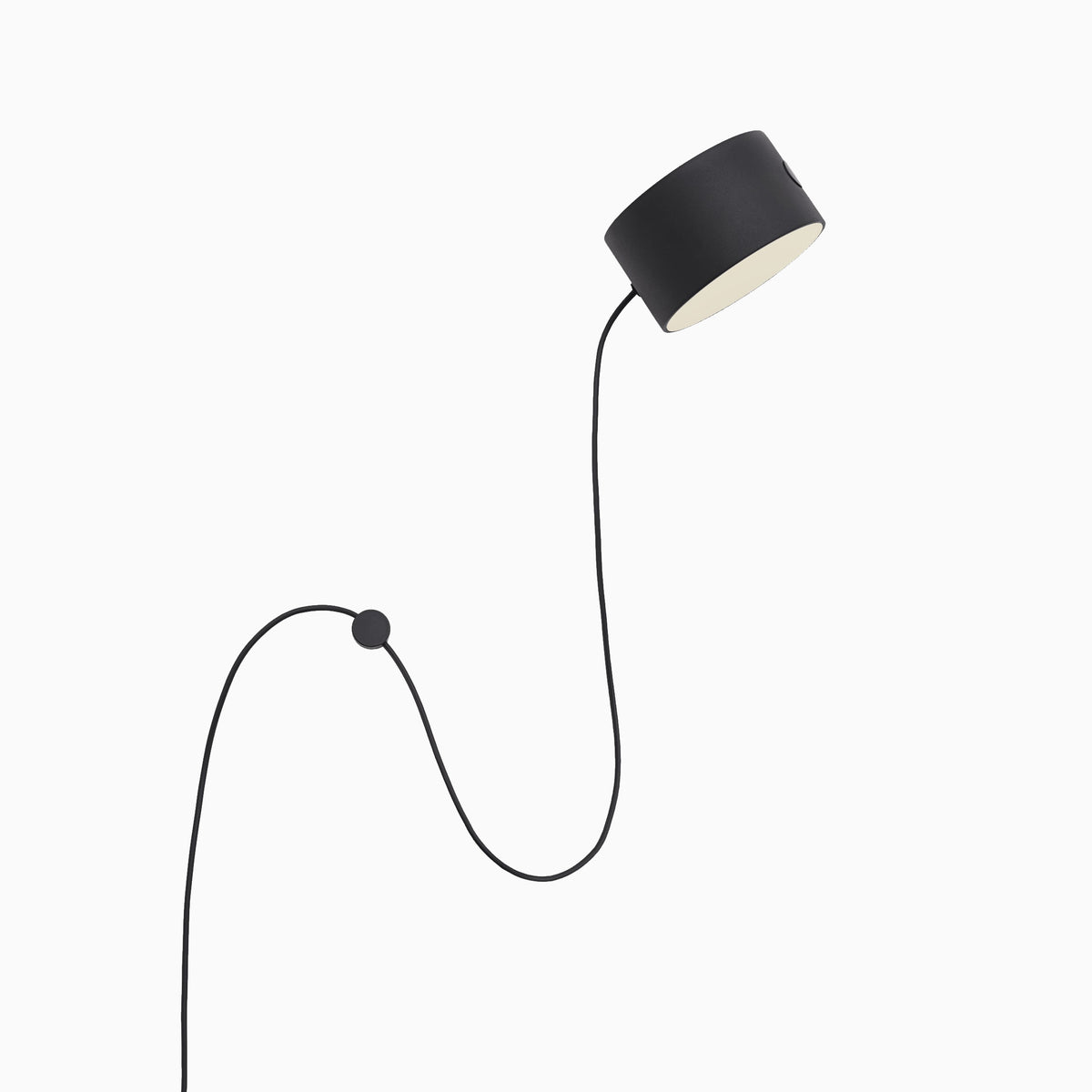 Muuto Post Wall Lamp – Arrival Hall