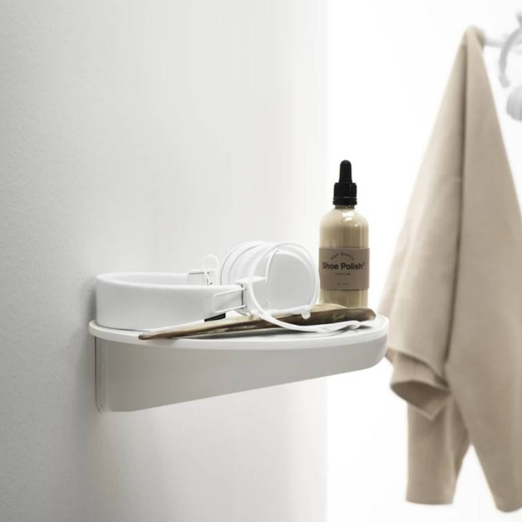 String Museum NM&.045 Shelf – Arrival Hall